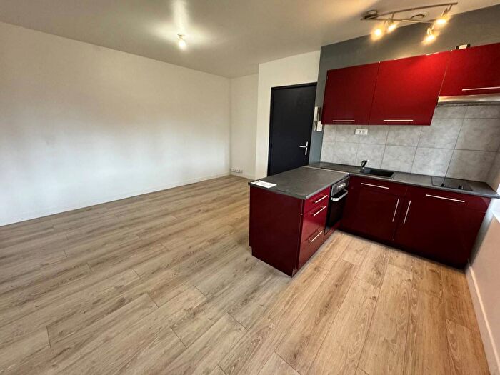 Europe-Remicourt, Saint-Quentin : Appartement 2 pièces à louer