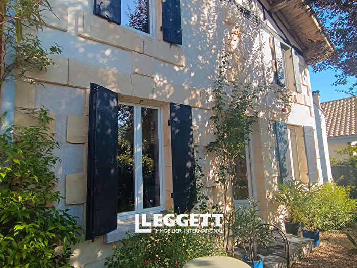 Maison à vendre - Saint-Martin-de-Laye - 4 pièces - 2 chambres