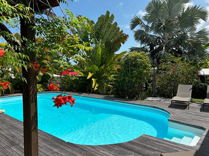 Maison à vendre - Saint-François - 5 pièces - 4 chambres