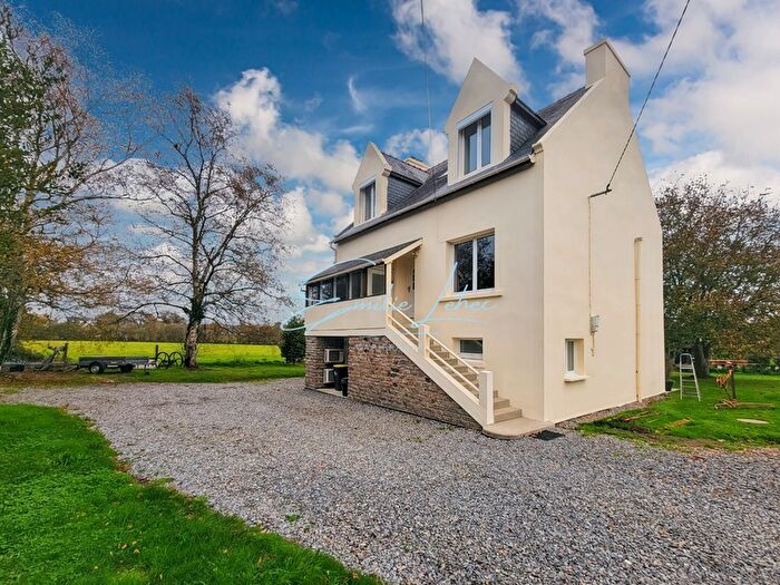 Maison à vendre - Pont-Aven - 8 pièces - 6 chambres