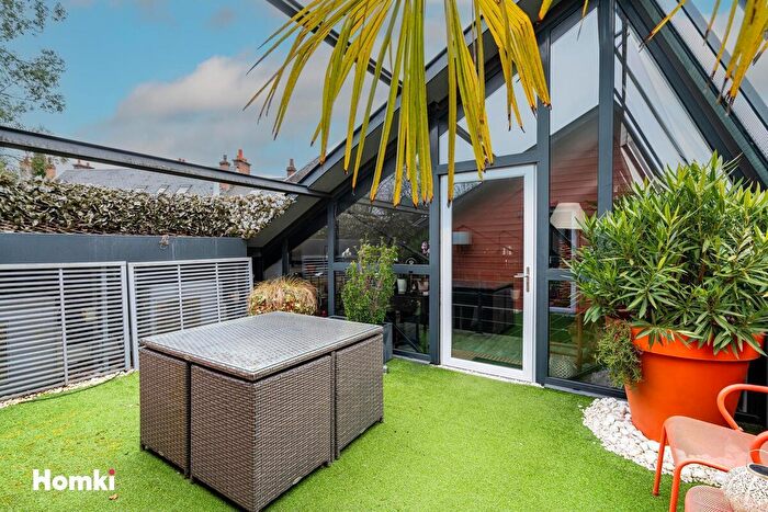 Maison à vendre - Orléans, Saint-Marc, Faubourg Bourgogne - 6 pièces - 4 chambres