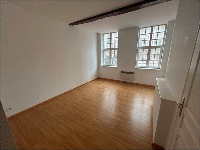 Appartement 2 pièces à Vieux Lille, à louer