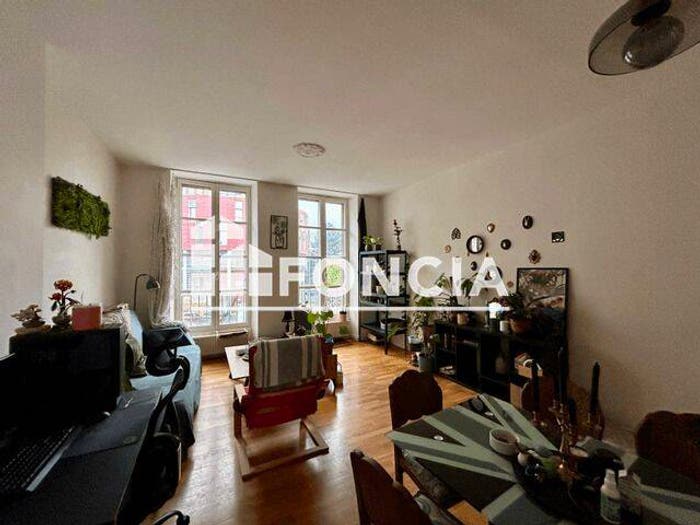 Hauteville-Jean de la Fontaine, Lisieux - Appartement 3 pièces à louer