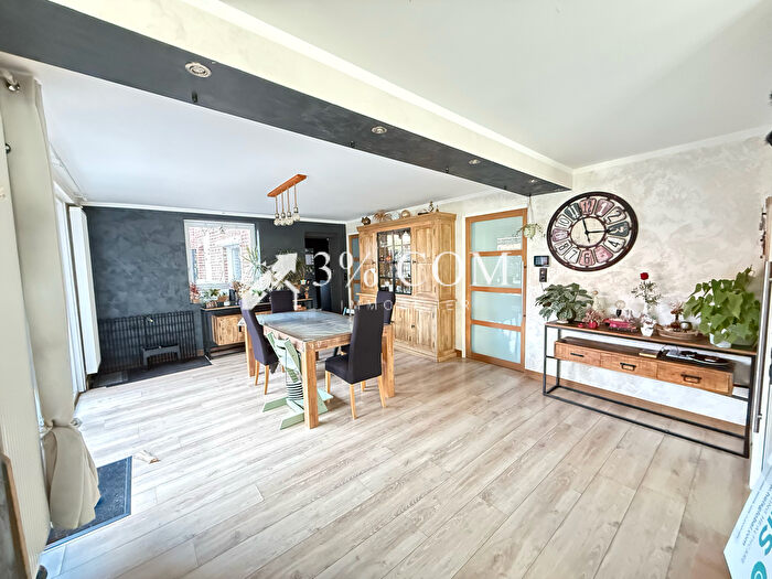 Maison à vendre - Wahagnies - 7 pièces - 6 chambres