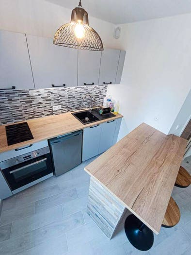 Appartement 1 pièce à louer - Gare-Varennes-Zone Industrielle, Sucy-en-Brie