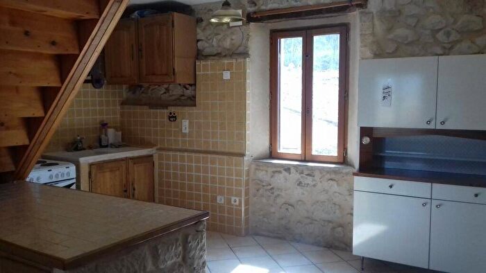 Maison à louer - Maruéjols-lès-Gardon - 3 pièces - 2 chambres