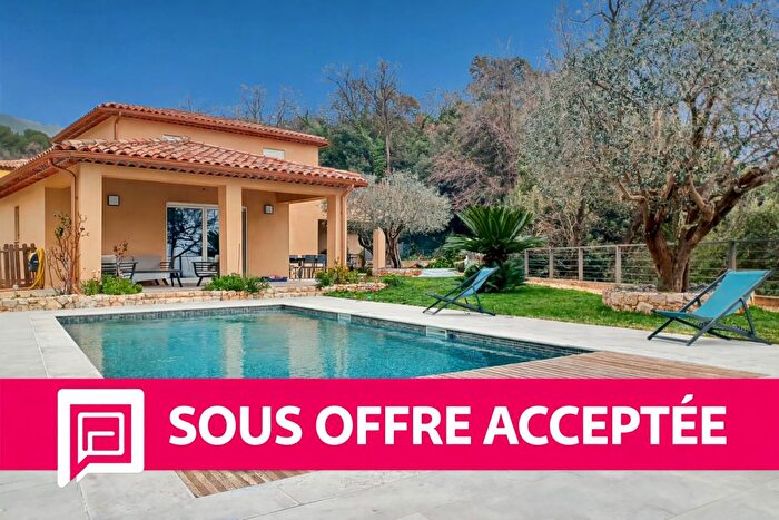 Maison à vendre - Spéracèdes - 5 pièces - 4 chambres