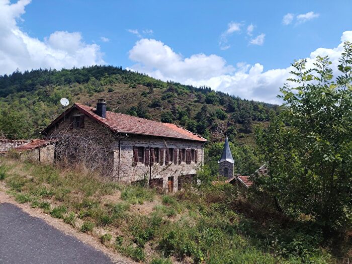 Maison à vendre - Rochepaule - 8 pièces - 4 chambres