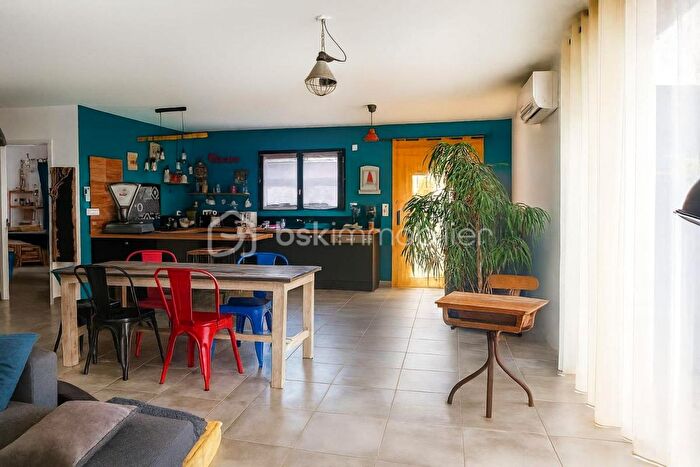 Maison à vendre - Montesquieu-des-Albères - 5 pièces - 3 chambres