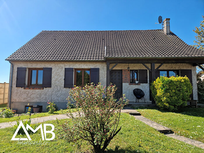 Maison 5 pièces à Aunay-sous-Auneau, à vendre