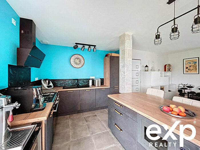 Maison à vendre - Saint-Hilaire-de-Clisson - 3 pièces - 3 chambres