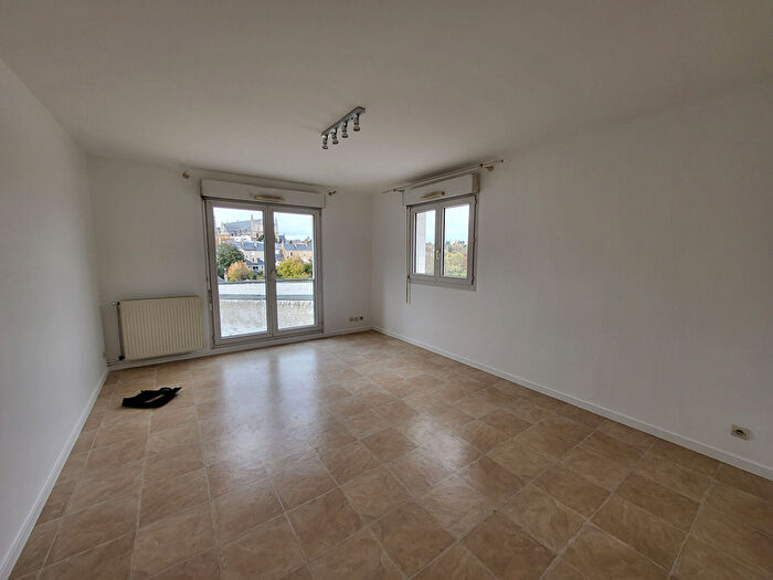 Appartement 2 pièces à louer - Poitiers, Montbernage, Pont Neuf