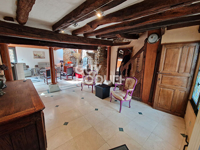 Maison à vendre - Château-Gontier - 5 pièces - 2 chambres