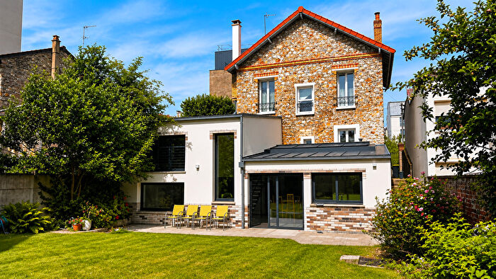 Maison 7 pièces à vendre à Clamart, Gare