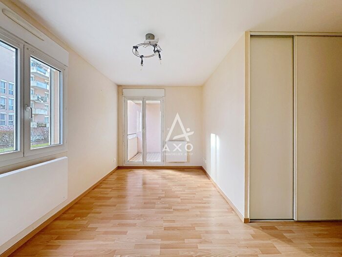 Appartement à louer - Talant, Centre-ville - 2 pièces - 1 chambre