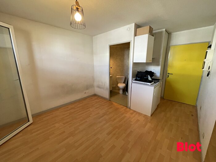 Appartement à vendre - Quartiers Nord-Est, Les Gayeulles, Saint-Laurent - 1 pièce