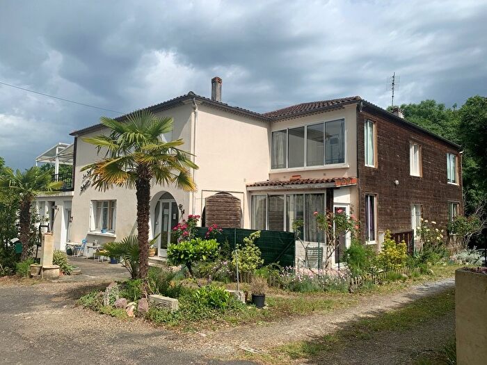 Maison à vendre - Cazaubon - 17 pièces - 12 chambres