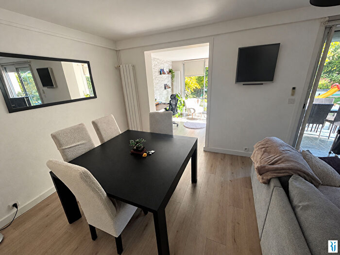Maison 6 pièces à vendre à Petit-Couronne