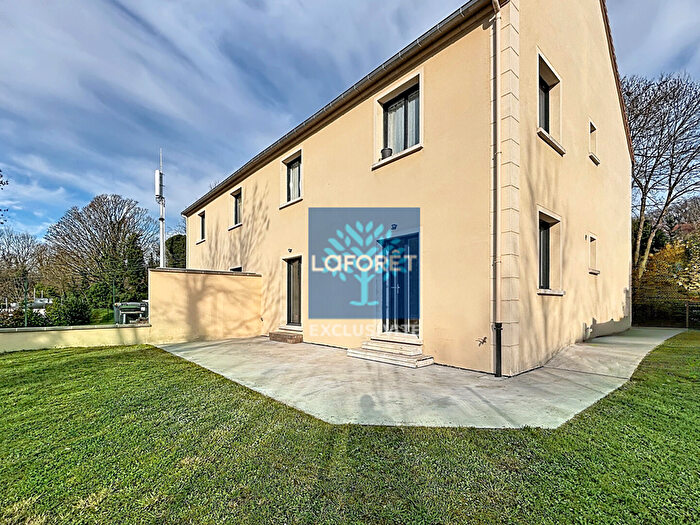 Appartement à louer - Juziers - 3 pièces - 2 chambres