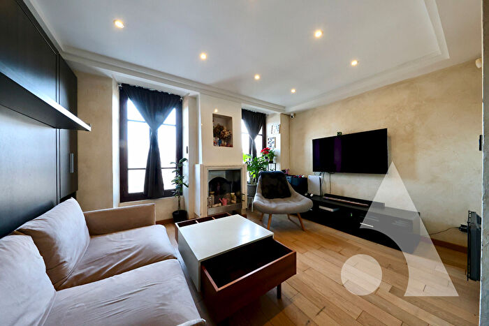 Appartement à vendre - Corbeil-Essonnes, Centre-ville - 1 pièce