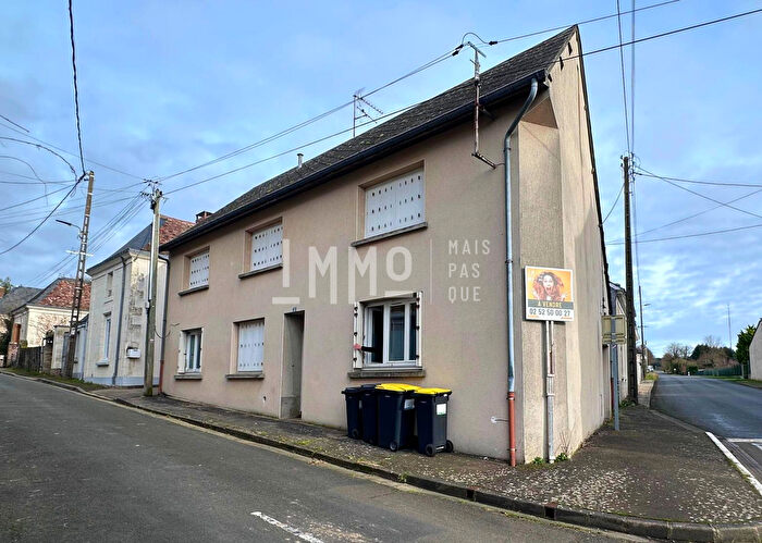 Maison à vendre - Mayet - 5 pièces - 4 chambres