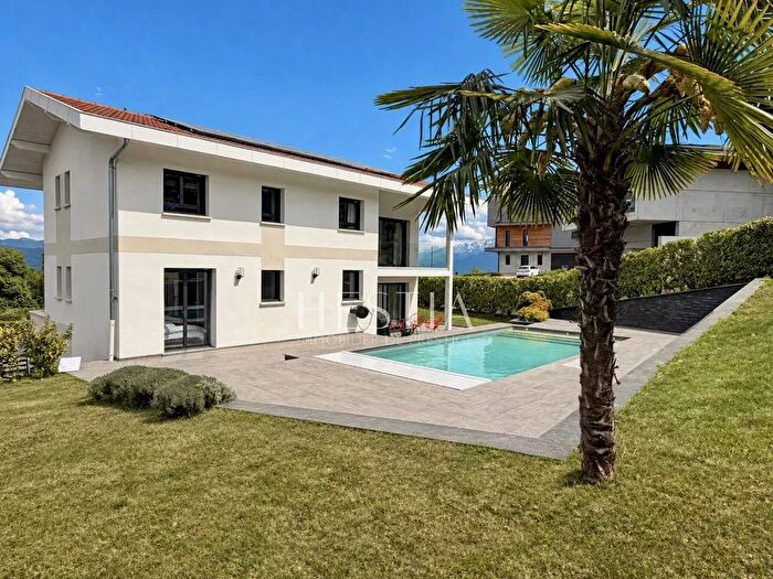 Reignier-Ésery : Maison 5 pièces à vendre