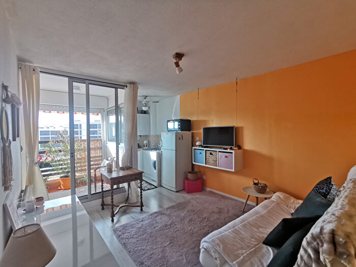 Appartement à vendre - Saint-Cyprien - 1 pièce