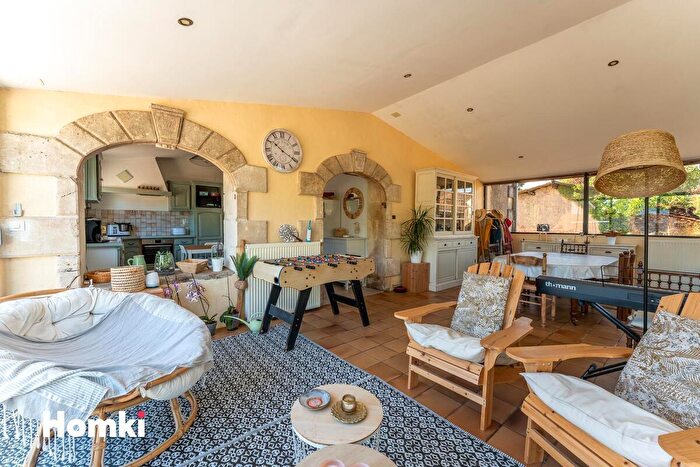 Maison à vendre - Reignac - 5 pièces - 4 chambres