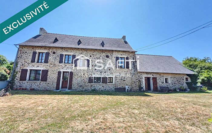 Maison 6 pièces à Ballots, à vendre