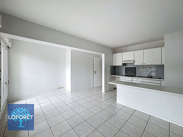 Appartement à louer - Évry, Les Aunettes - 2 pièces - 1 chambre