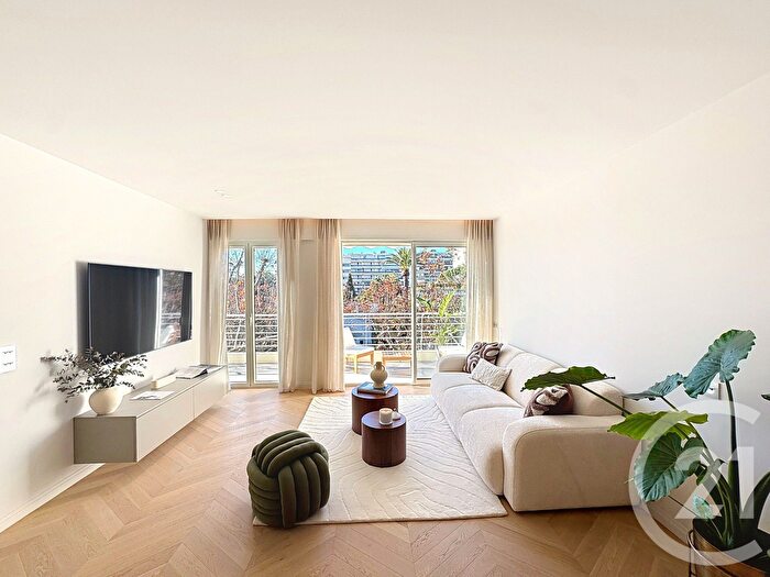 Appartement 3 pièces à vendre à Cannes, Pointe Croisette