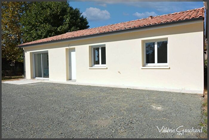 Maison à vendre - Saint-Médard-de-Guizières - 4 pièces - 3 chambres