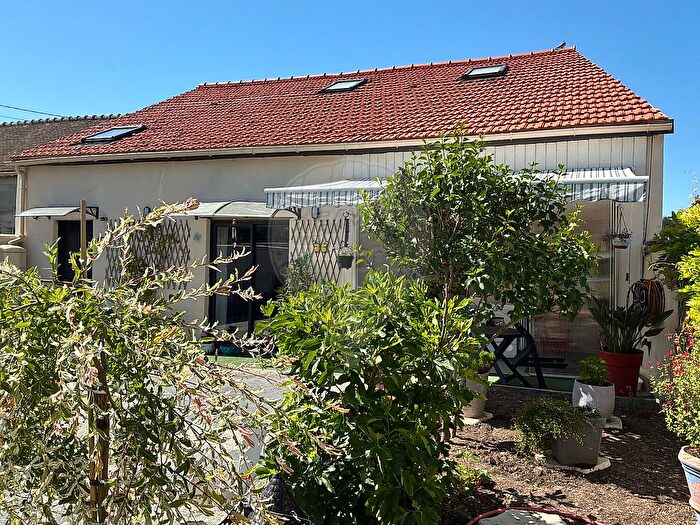 Maison 5 pièces à vendre à Voulx