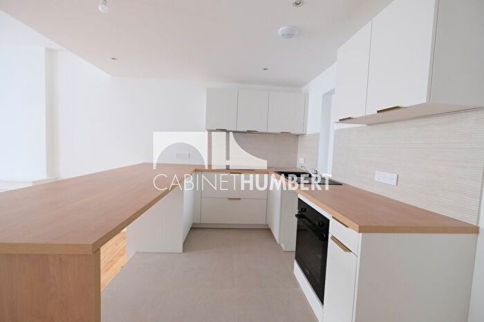 Saint-Étienne, Centre-ville, Peuple, Chavanelle - Appartement 3 pièces à louer