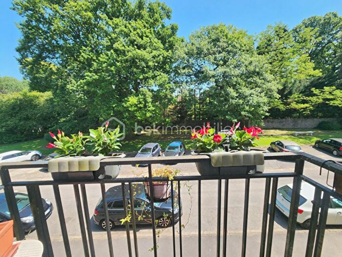 Le Plessis-Trévise, Saint-Antoine : Appartement 3 pièces à vendre