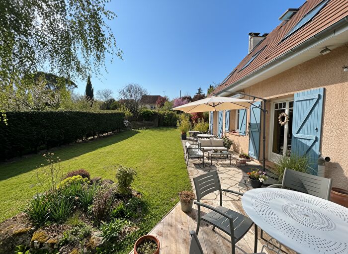 Maison 7 pièces à vendre - Neauphle-le-Vieux