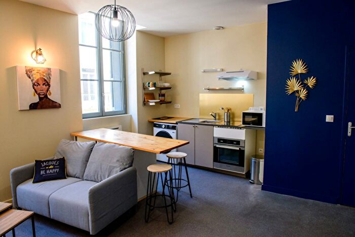 Appartement à louer - Saint-Étienne - 2 pièces - 1 chambre