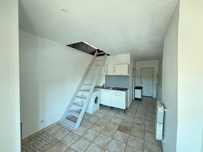 Appartement 1 pièce à Centre Ville, Tassin-la-Demi-Lune, à louer