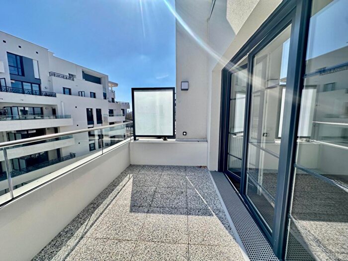 Appartement 4 pièces à Colombes, Stade, à louer