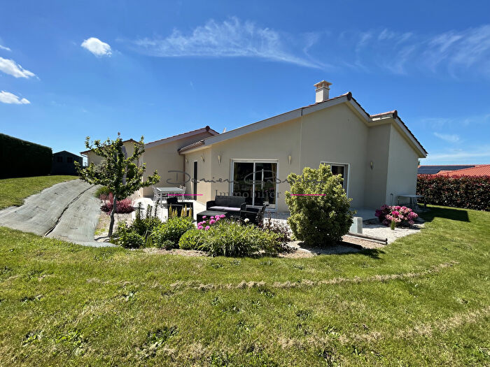 Maison 4 pièces à vendre à Ronno