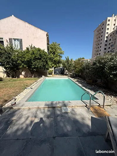 Maison à vendre - Toulon, Centre-ville - 5 pièces - 4 chambres