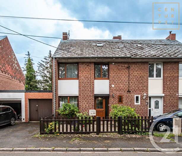 Maubeuge, Faubourg de Mons : Maison 6 pièces à vendre