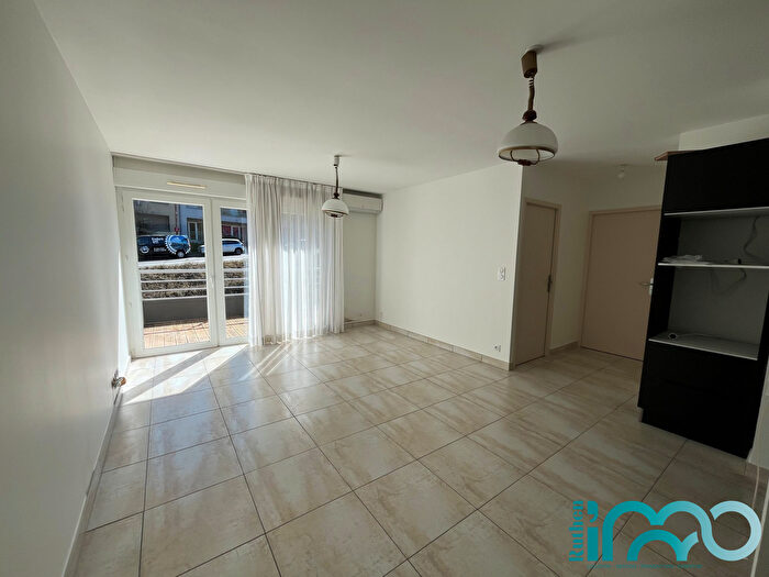 Appartement à louer - Rodez - 2 pièces - 1 chambre