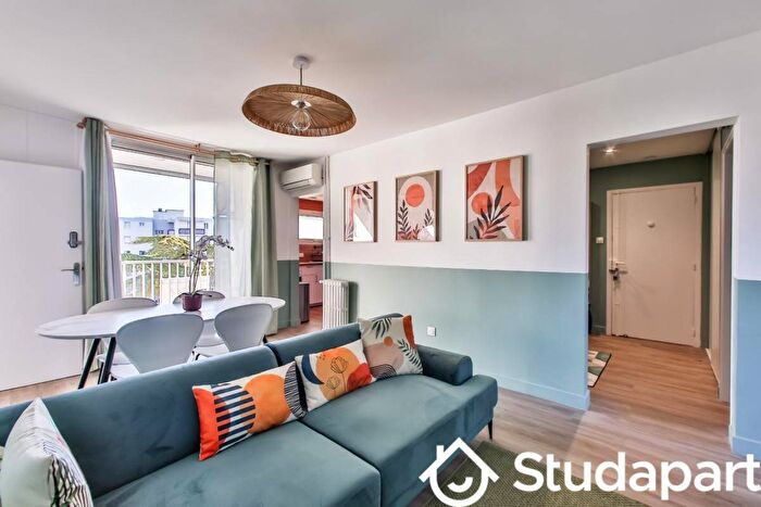 Appartement à louer - Les Cévennes, Clementville, Montpellier - 1 pièce - 1 chambre