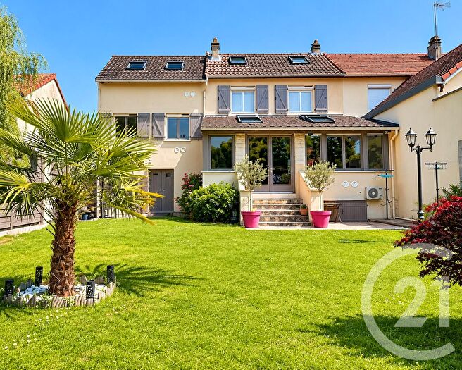 Parmain : Maison 7 pièces à vendre