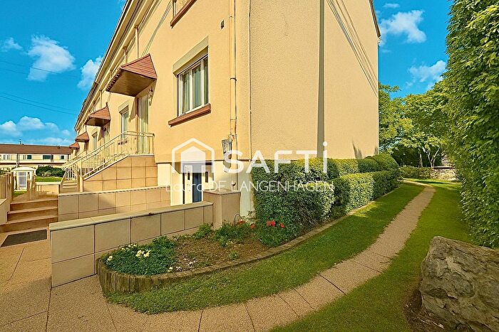 Maison à vendre - La Ferté-Bernard - 4 pièces - 3 chambres