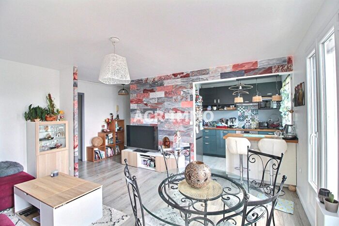 Carrières-sous-Poissy : Appartement 3 pièces à vendre