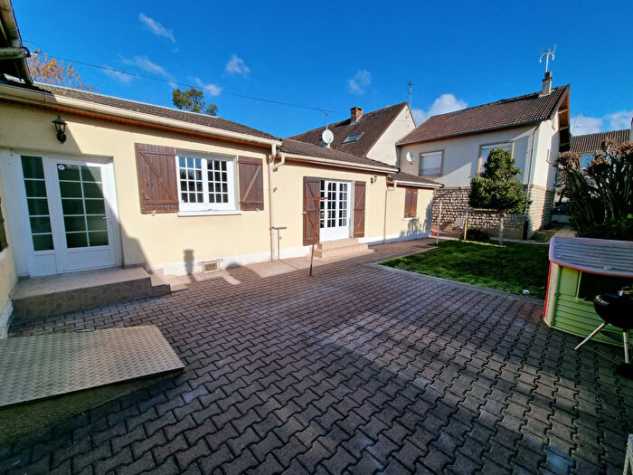 Maison à vendre - Stains, LAvenir - 9 pièces - 7 chambres