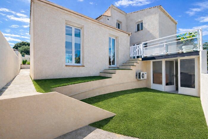 Maison à vendre - Balaruc-les-Bains - 5 pièces - 3 chambres