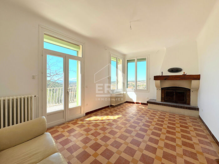 Maison 5 pièces à louer à Grambois